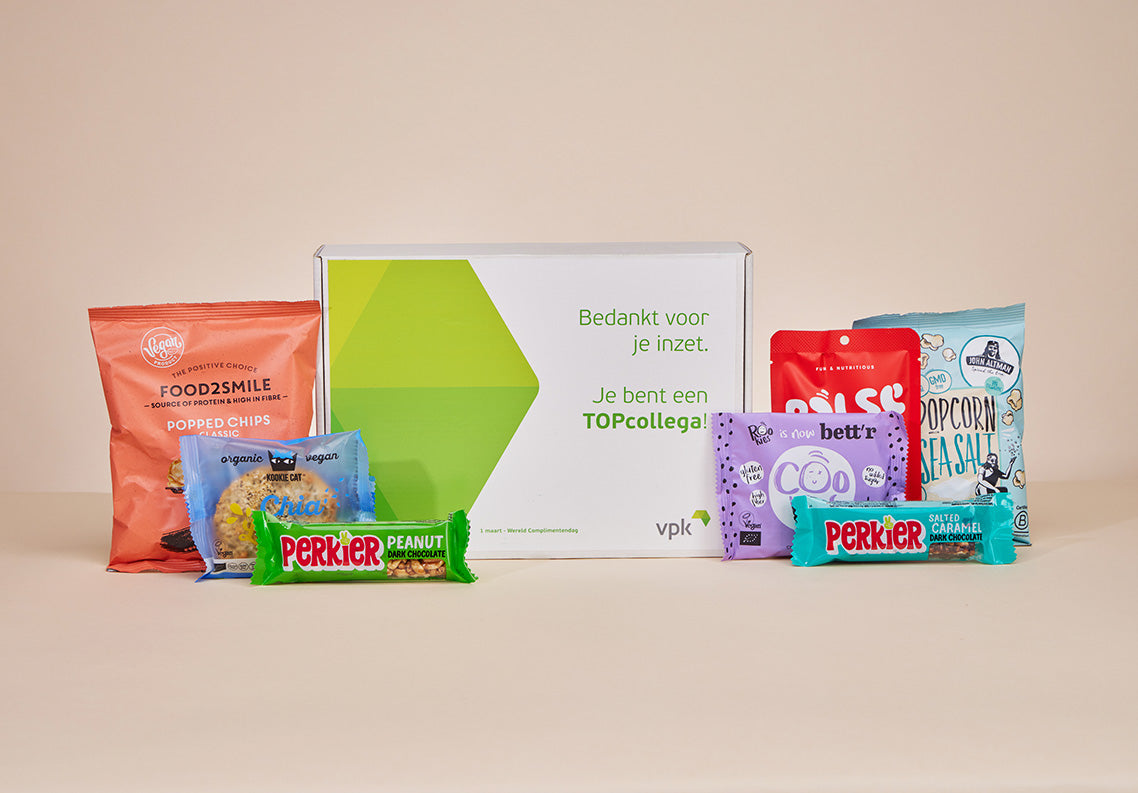 VPK packs positivity: Snack boxes with a compliment & JustBite